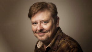 Who is Dave Foley? - Exploring Comedy's Maverick! - Critic Film